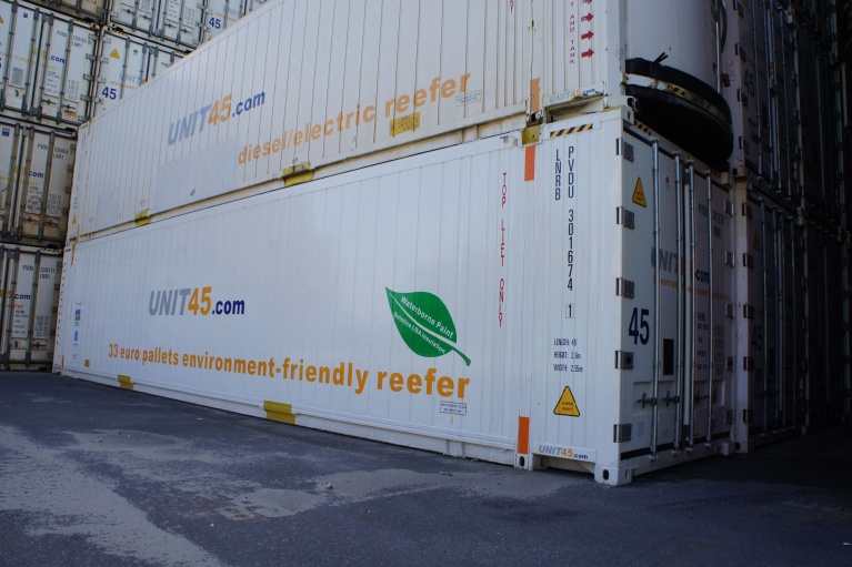 DIESEL ELECTRIC | UNIT45 Containers