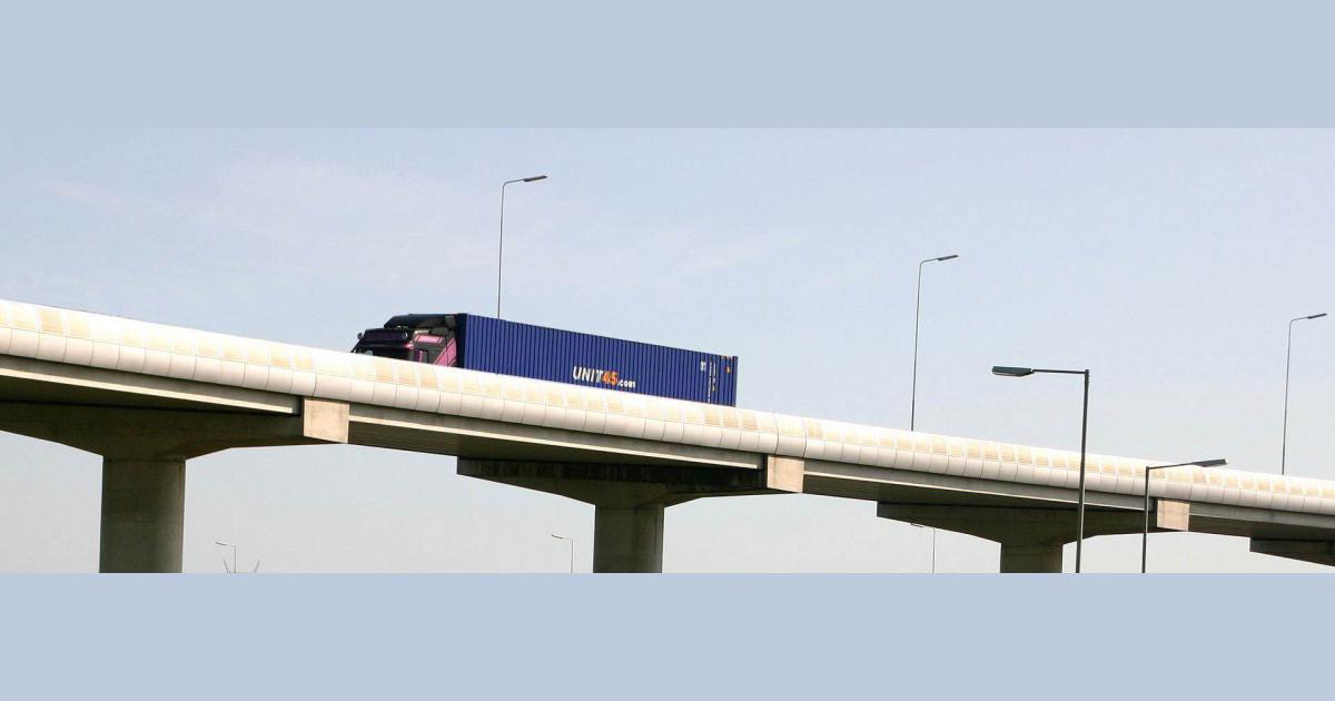 Road | UNIT45 Containers